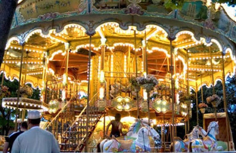 Merry Go Round – Adventureland Amusement Park Long Island New York